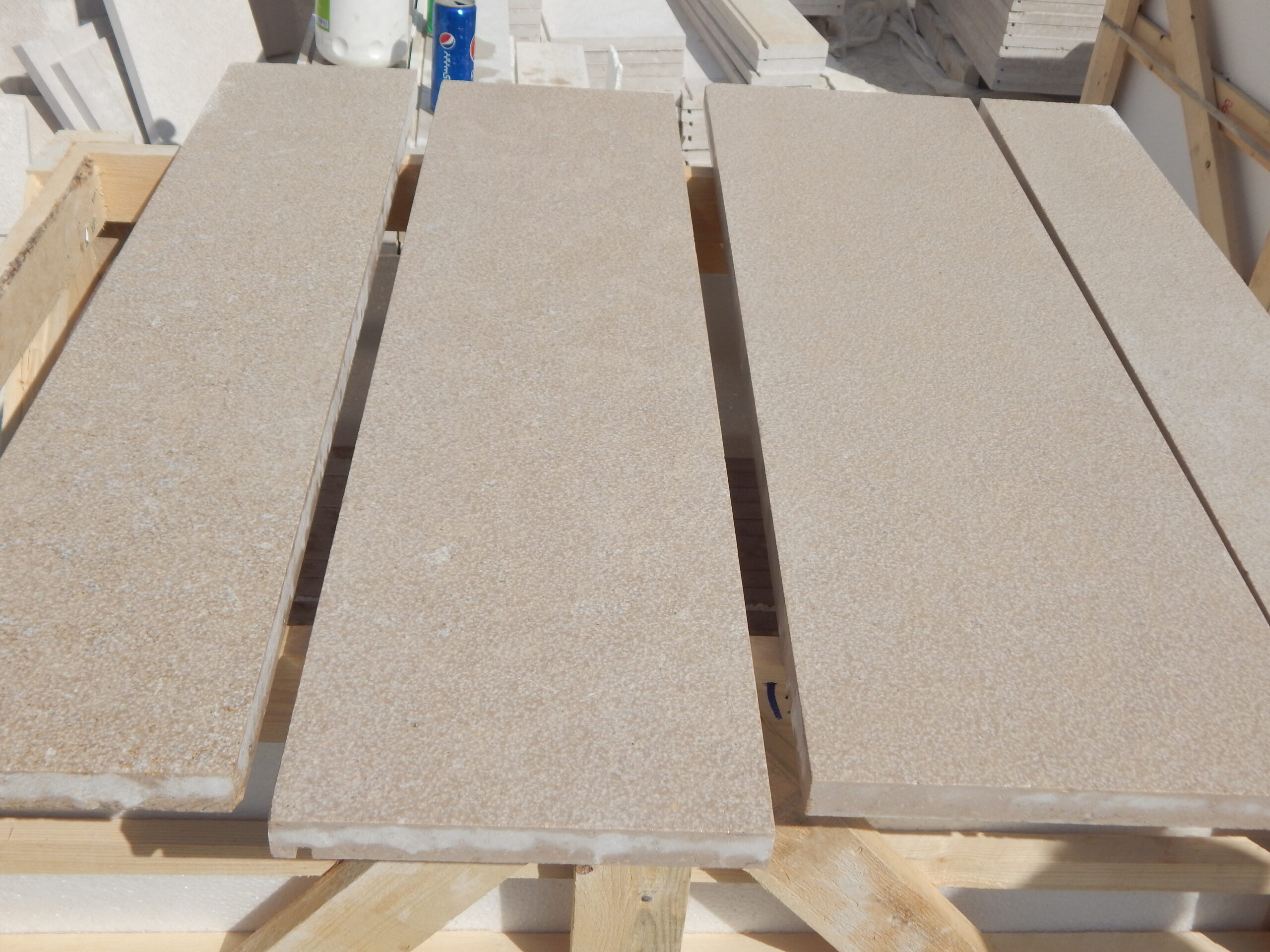 Bush Hammered Finish - La Mark Stone