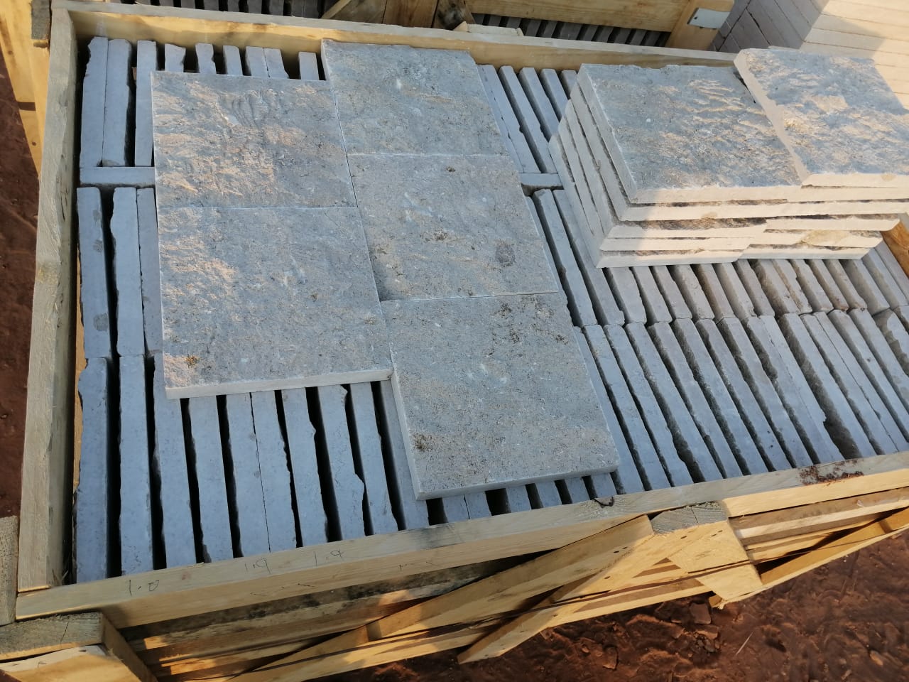 Decorative Stones - La Mark Stone