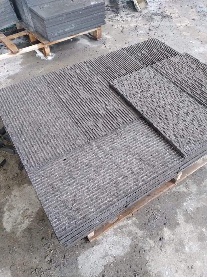 Grooved Finish - La Mark Stone